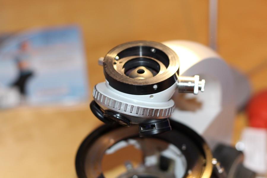 Frage zur Schaltachse beim Zeiss Standard mit Vergrößerungswechsler